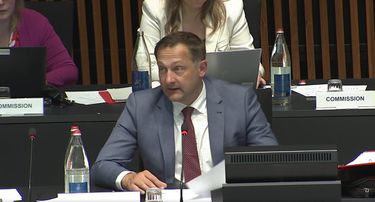 Hansen: CAP must show it's a 'policy of the future' to secure funds ...